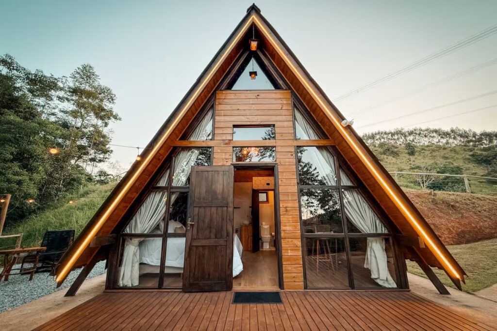 Cabana Apogeo Jambeiro - EcoCabanas - Chalés, Casas de Campo e Cabanas de Madeira